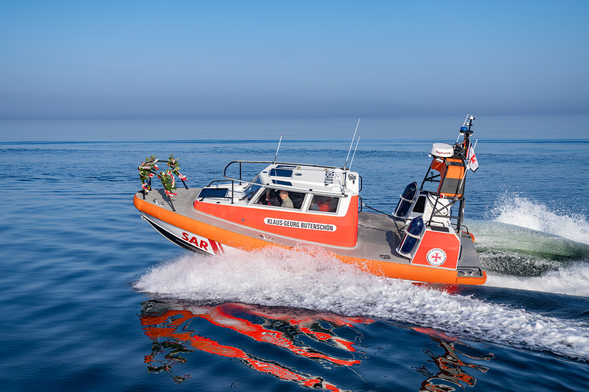 Neues Seenotrettungsboot in Zinnowitz auf den Namen KLAUS-GEORG ...